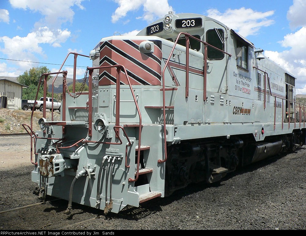 CBRY 203 At Shops 2005